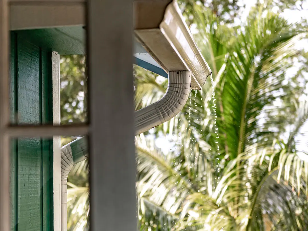 How Humidity and Salt Air Impact Gutters